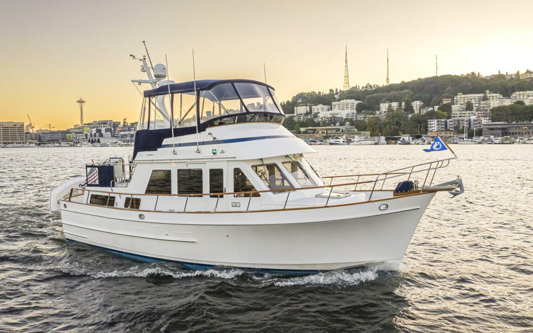 38' Ocean Alexander for Sale | Motor Yachts | OCEAN BELLE | Curtis ...