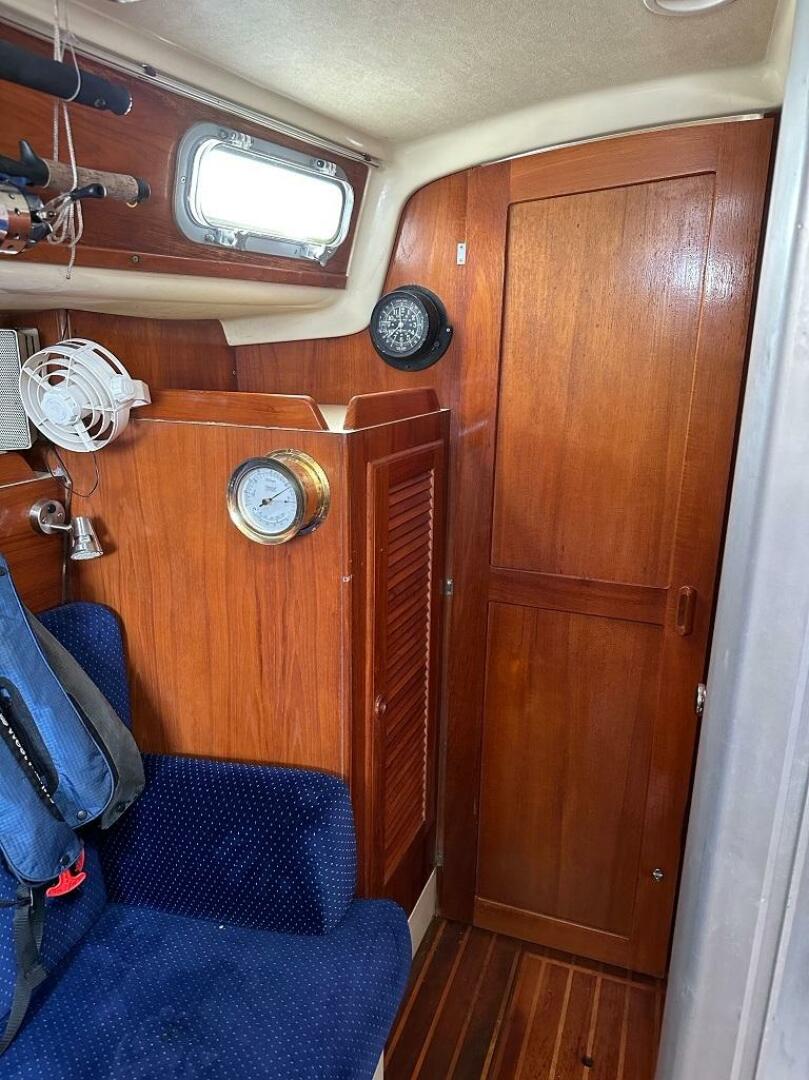 Endurance 1985 Pearson Sloop for sale in North Kingstown, Rhode Island ...