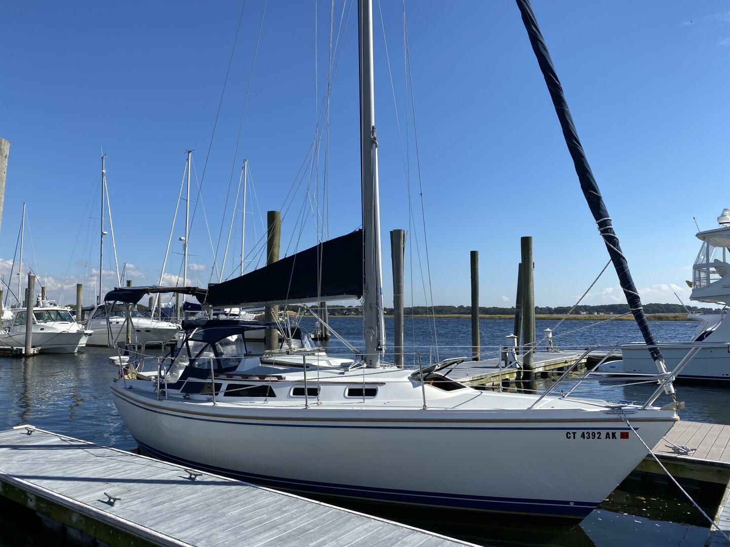 ACADIA 1989 Catalina 30 for sale in Stratford, Connecticut by Brewer ...