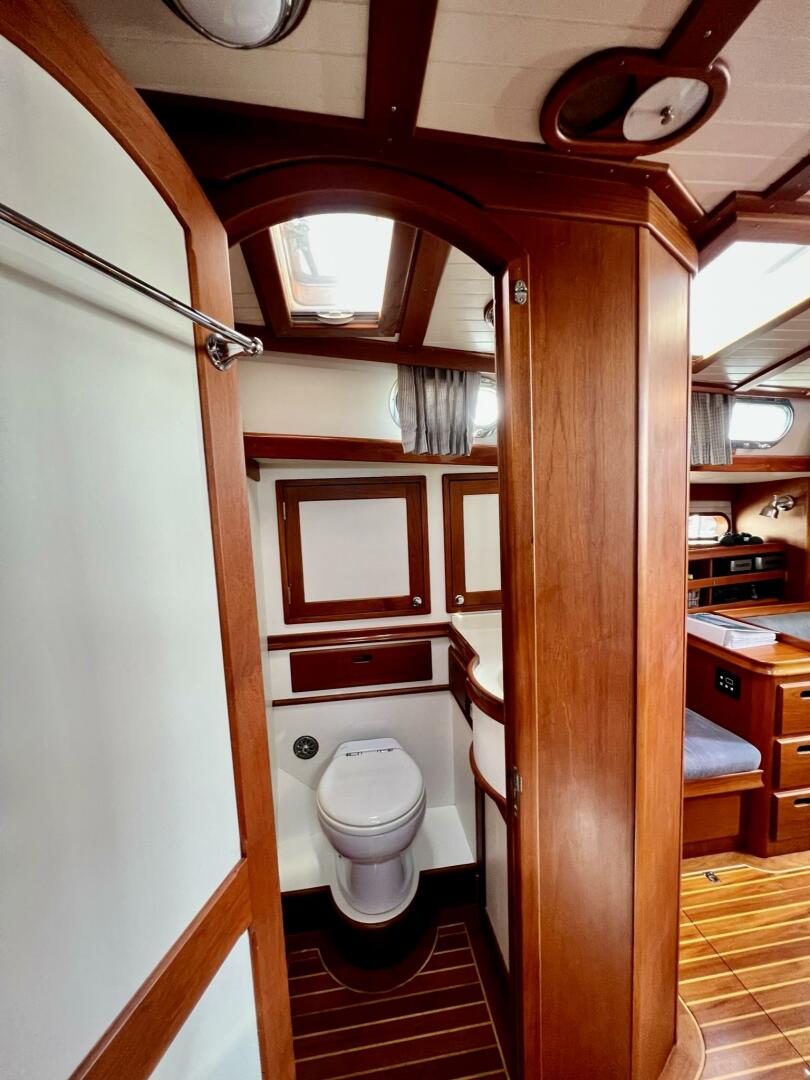 CIRCE 57ft 2008 Morris Yacht For Sale Ashley Yachts