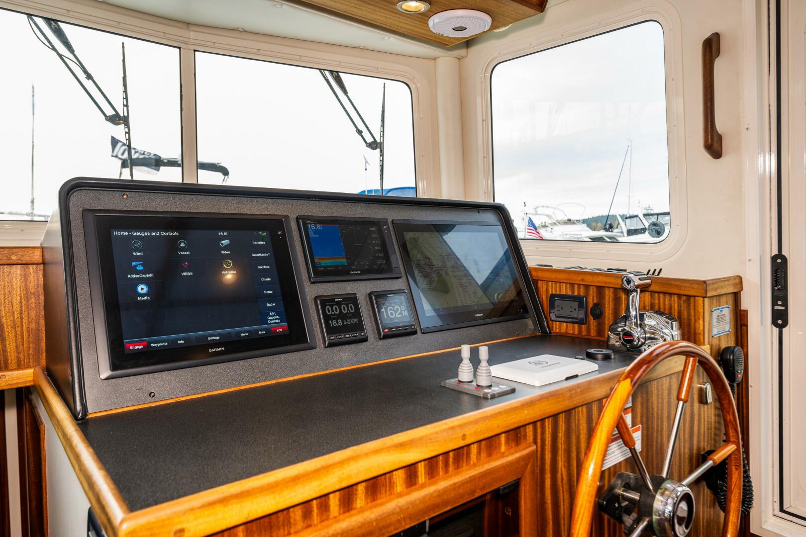 2014 Nordic Tugs 39' Yacht For Sale | FREE SOLO | Seattle Yachts