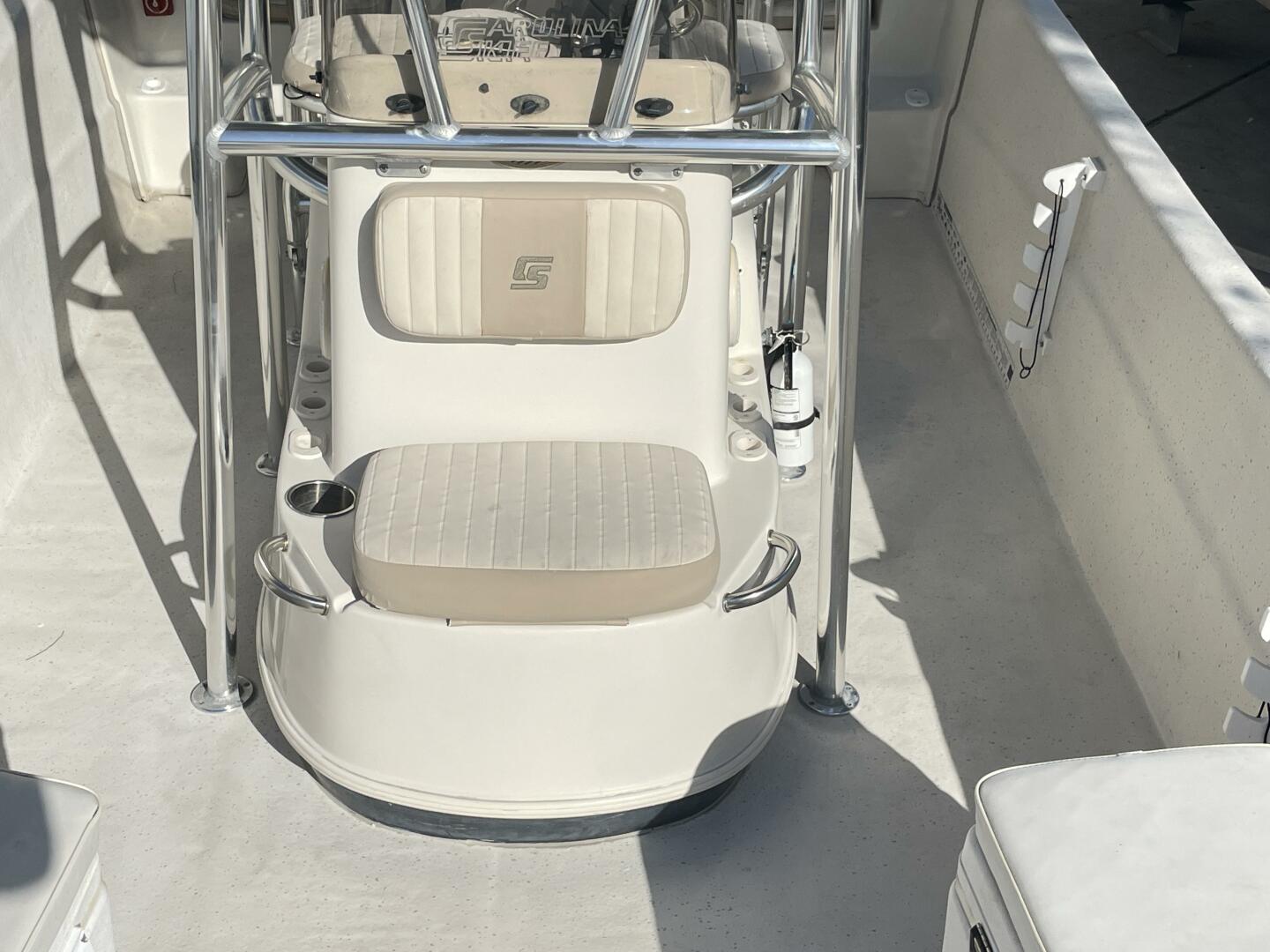 24' 2014 Carolina Skiff 258 DLV | Tampa Yacht Sales