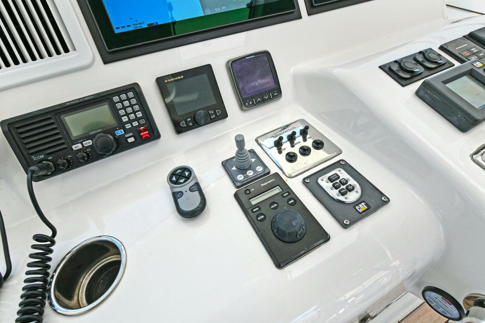 2013 Cabo 44 HTX Yacht For Sale | SI Yachts