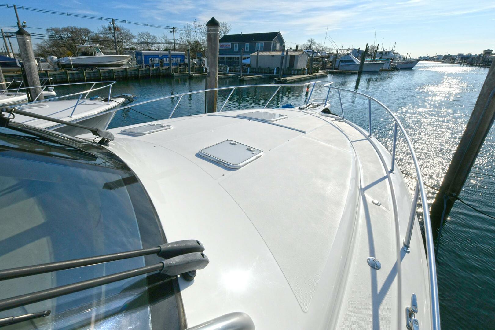 2013 Cabo 44 HTX Yacht For Sale | SI Yachts