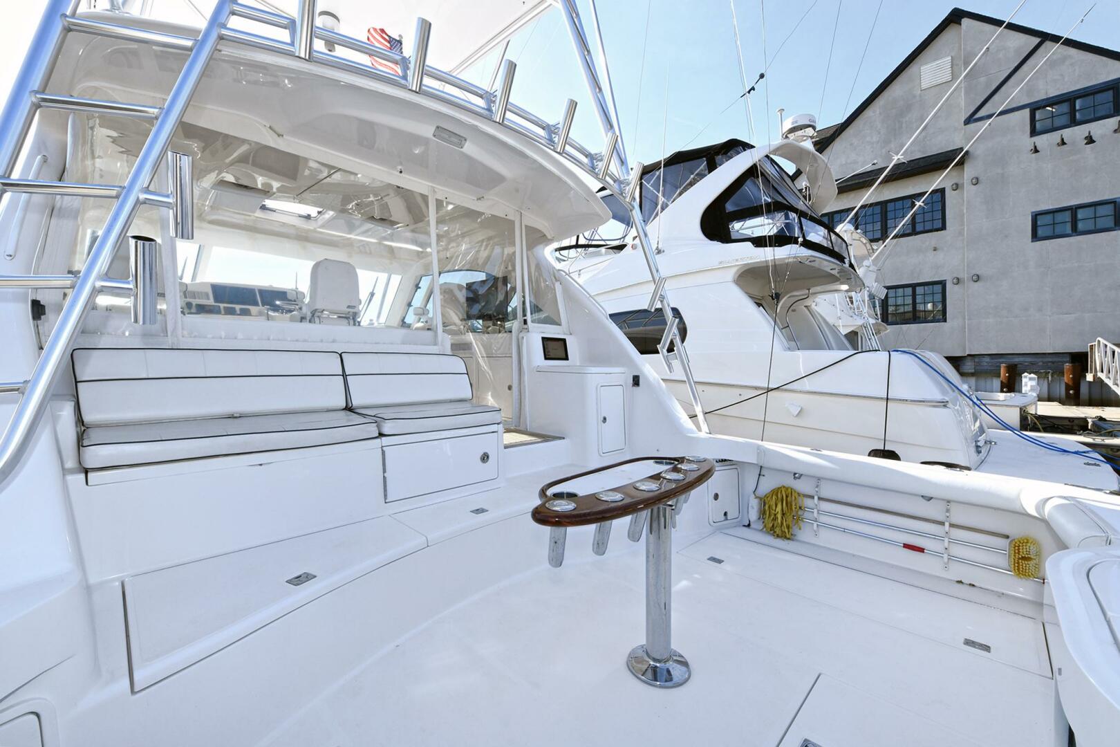 2013 Cabo 44 HTX Yacht For Sale | SI Yachts