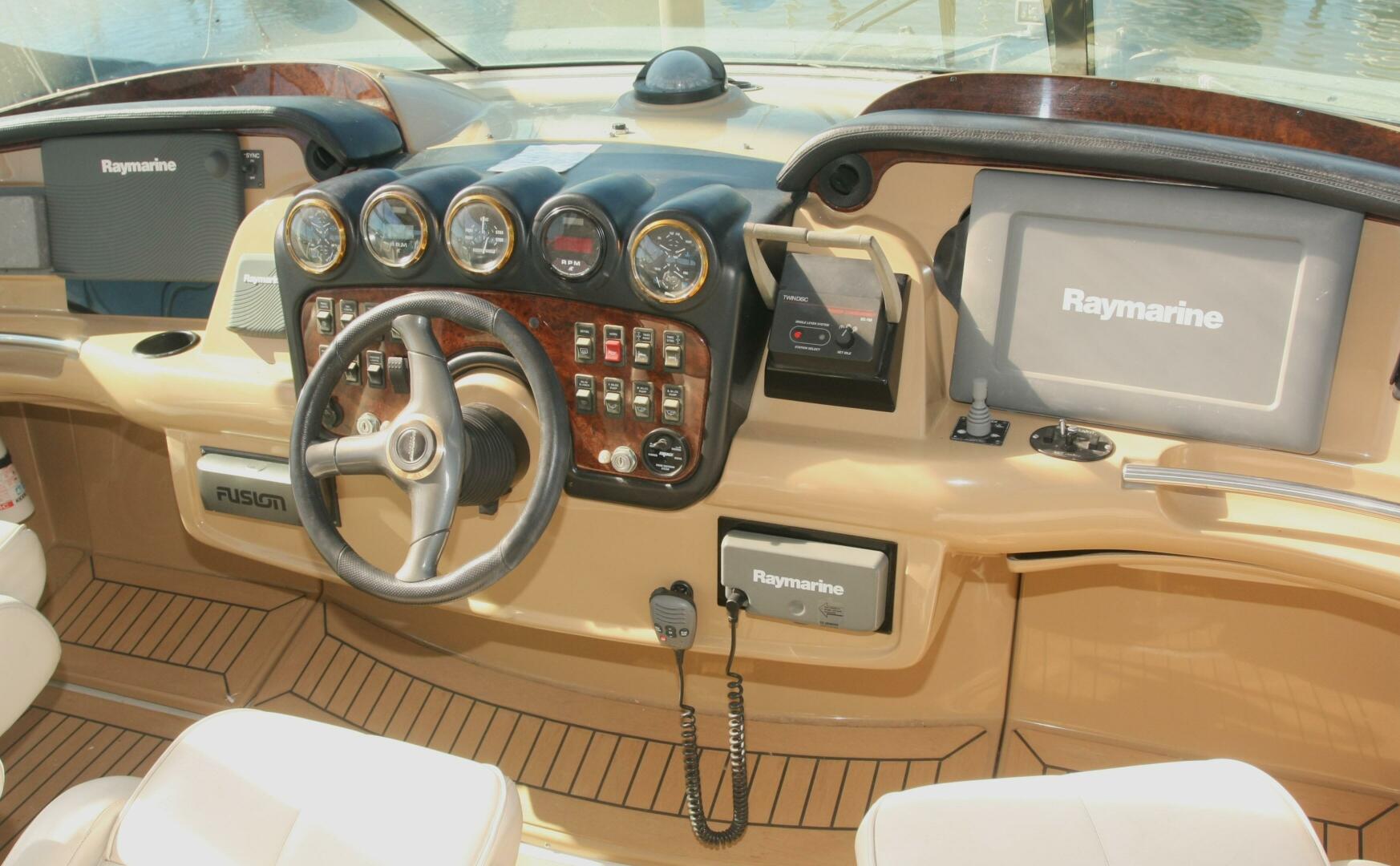 2001 Carver 466 Motor Yacht for sale