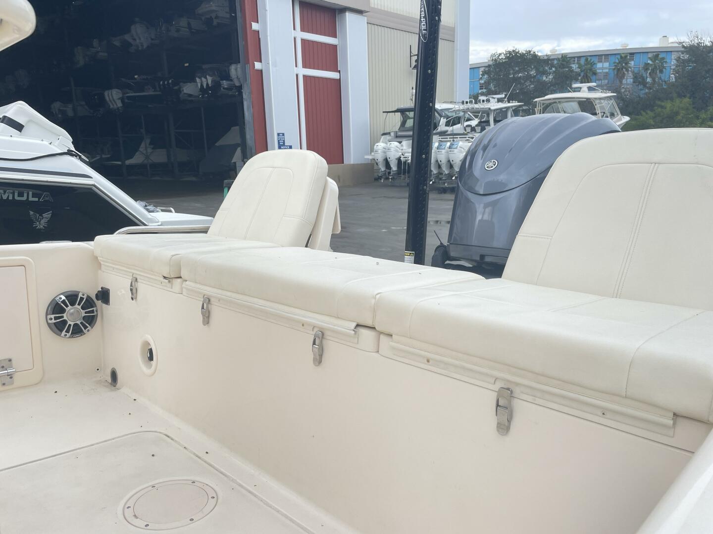 24' 2022 Grady-White 251 Coastal Explorer | Tampa Yacht Sales