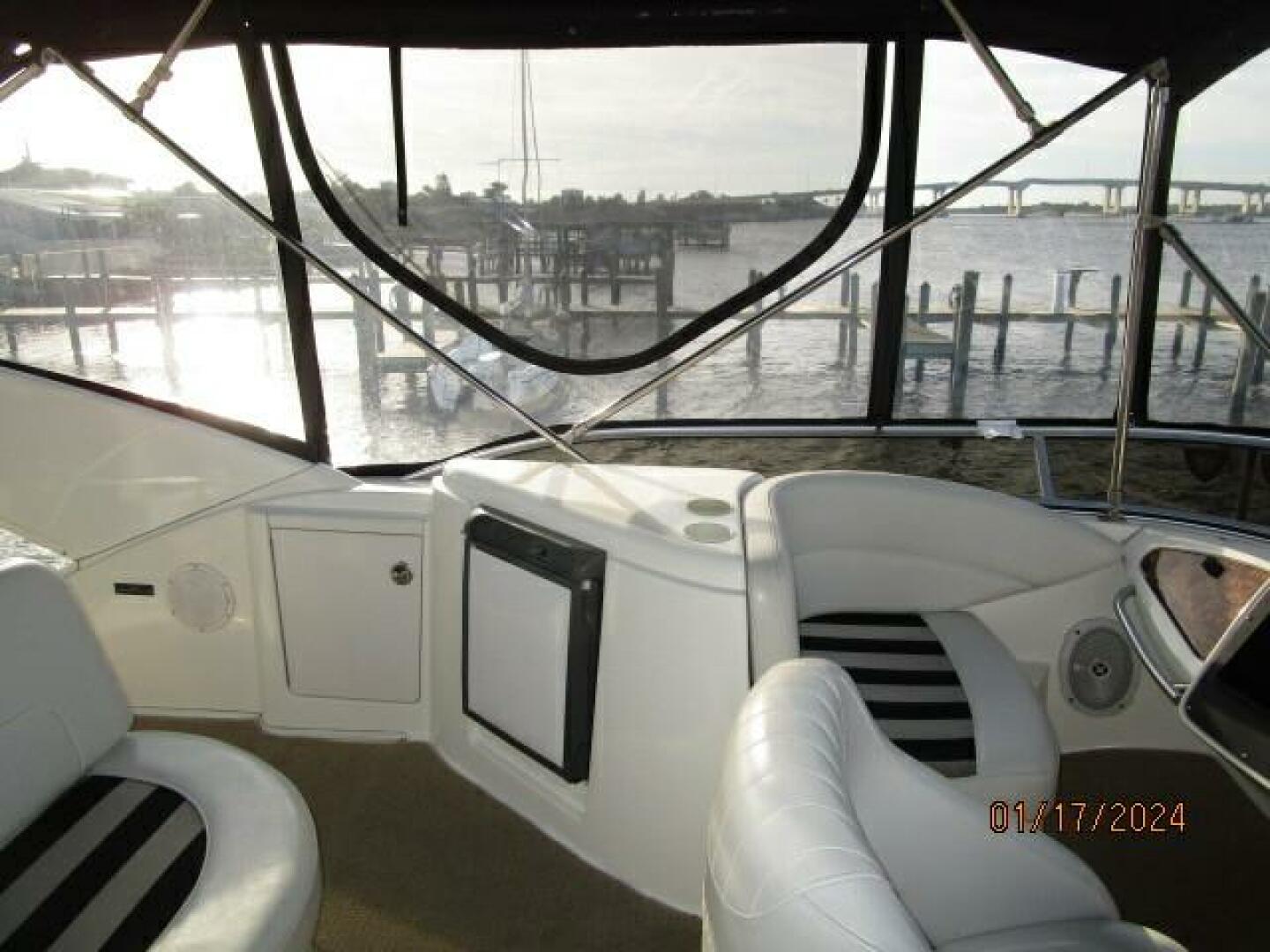 40' Meridian 408 for Sale | Motor Yachts | Moxie 2807850 | Curtis ...