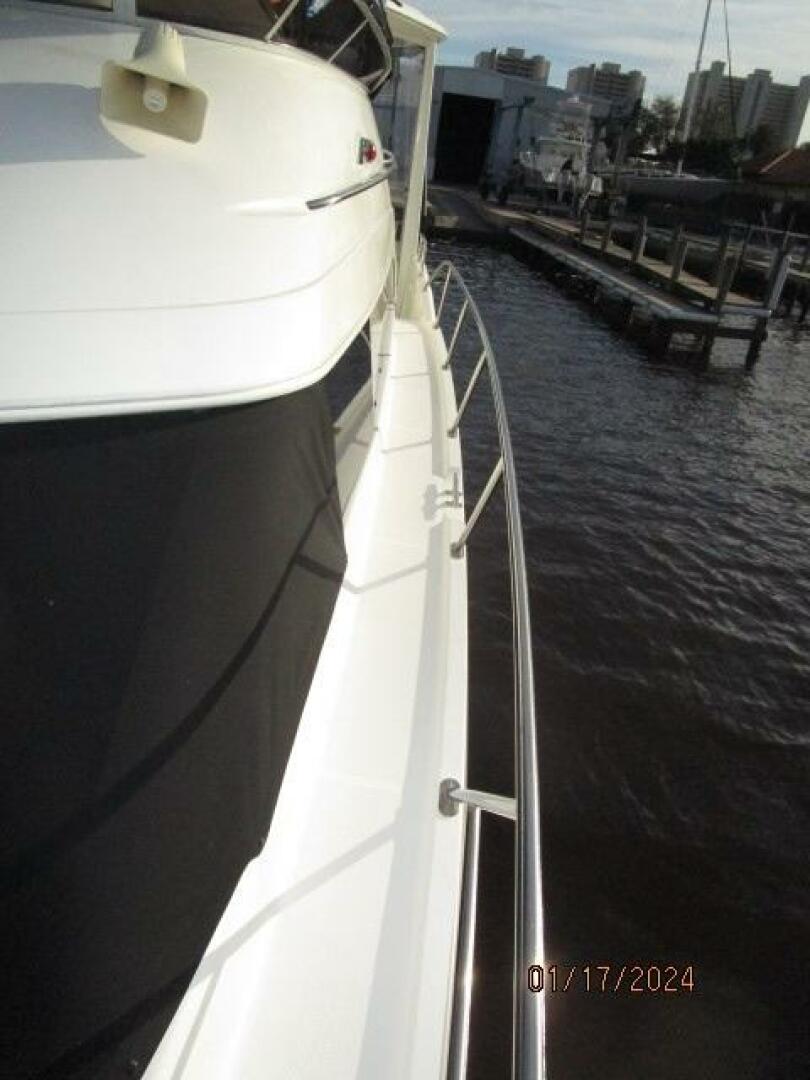40' Meridian 408 for Sale | Motor Yachts | Moxie 2807850 | Curtis ...