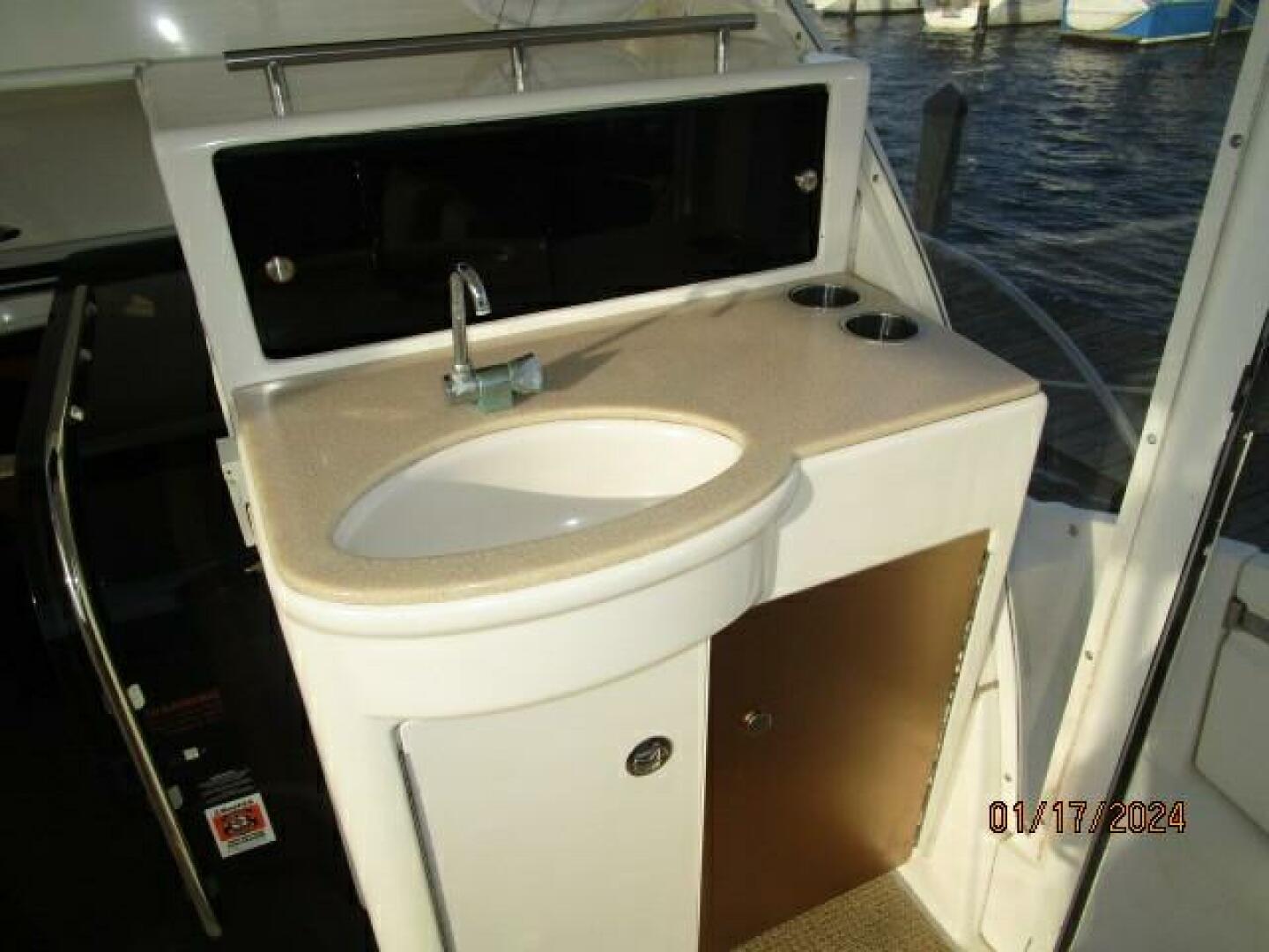 40' Meridian 408 for Sale | Motor Yachts | Moxie 2807850 | Curtis ...