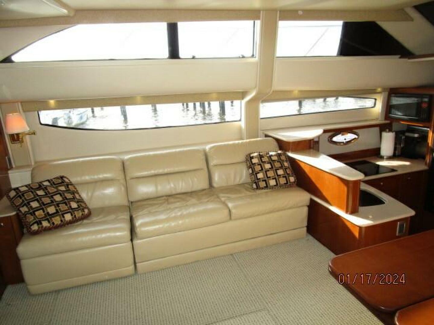 40' Meridian 408 for Sale | Motor Yachts | Moxie 2807850 | Curtis ...