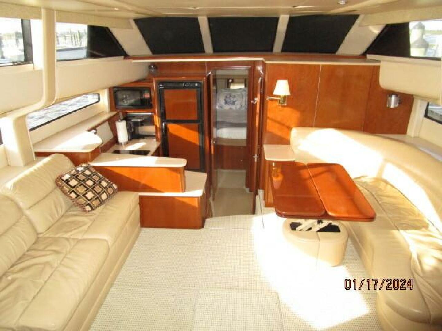 40' Meridian 408 for Sale | Motor Yachts | Moxie 2807850 | Curtis ...
