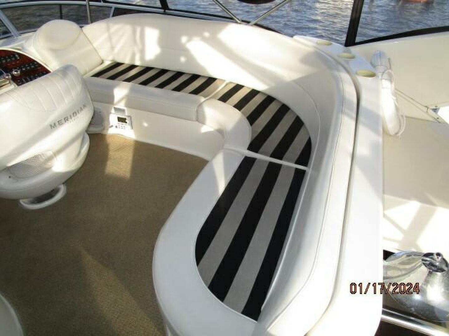 40' Meridian 408 for Sale | Motor Yachts | Moxie 2807850 | Curtis ...