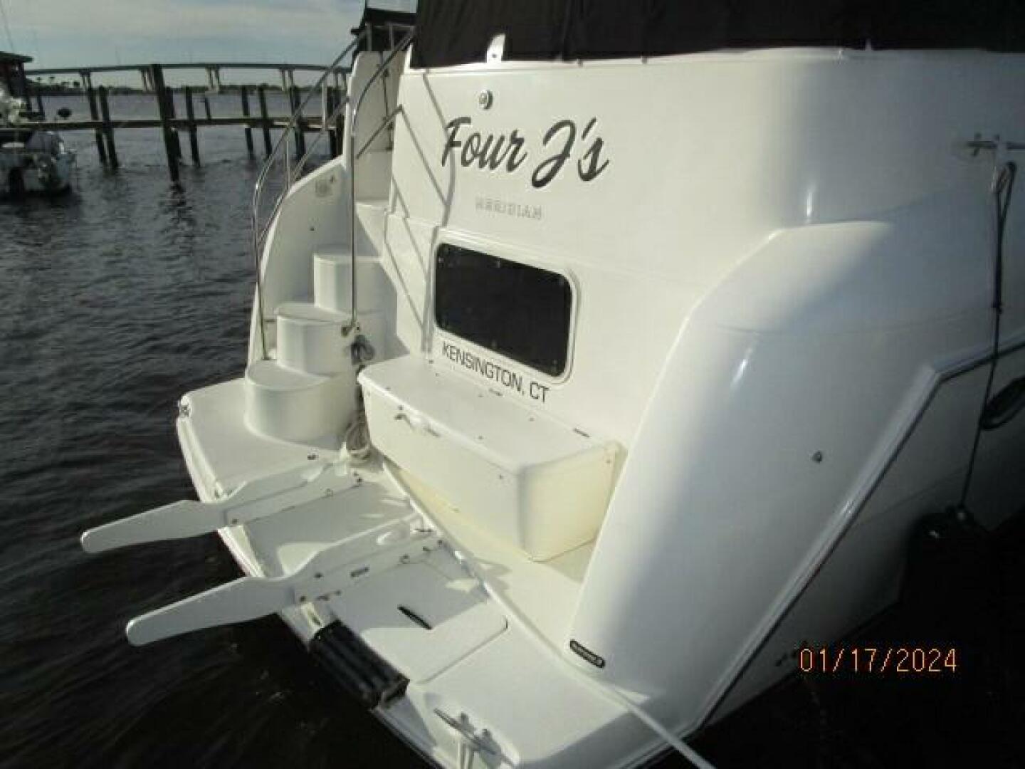 40' Meridian 408 for Sale | Motor Yachts | Moxie 2807850 | Curtis ...