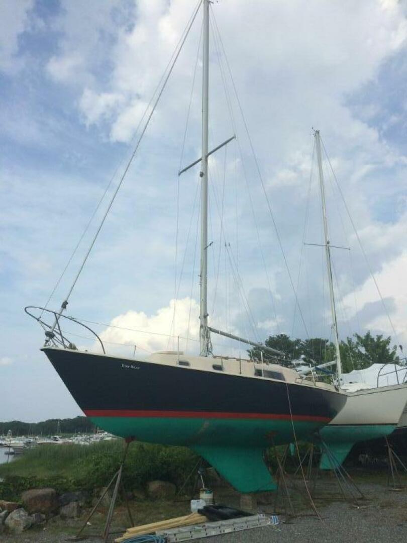 DYER WOLF 1974 Pearson 30 for sale in Newburyport, Massachusetts by Brewer Yacht Sales