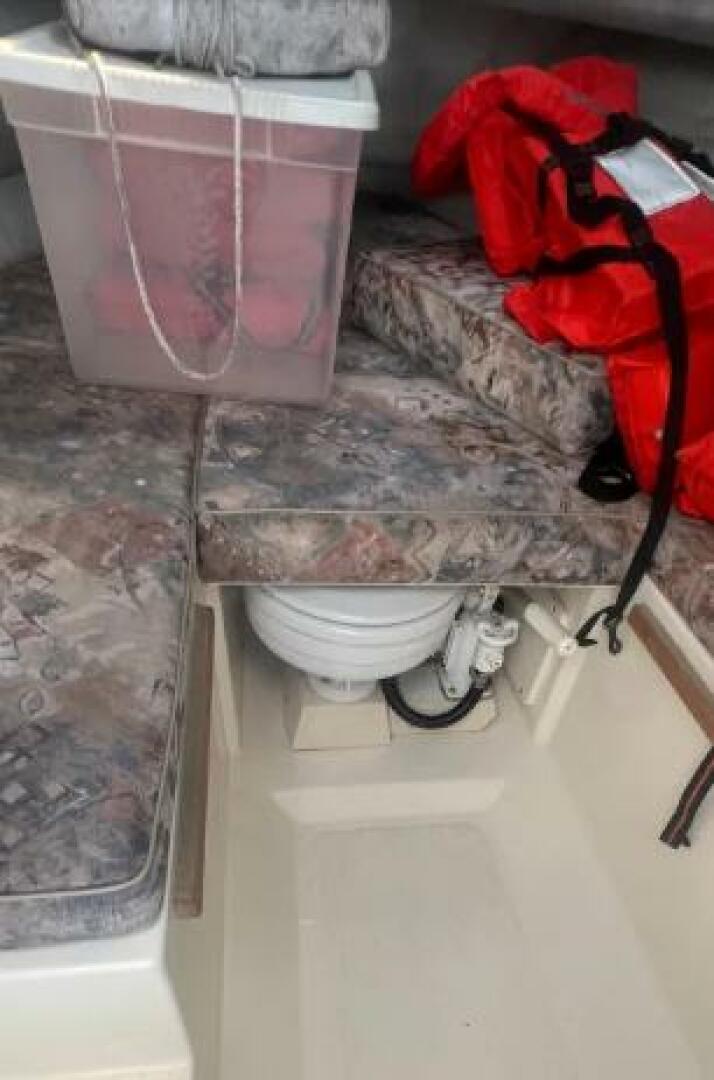 24ft 2000 Pursuit Yacht For Sale Southpaw Yacht Sales