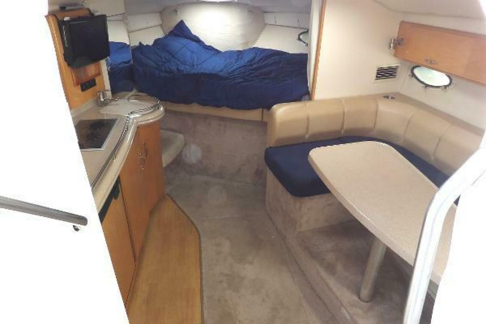 2000 Larson 32 for sale in Little River, South Carolina by Brewer Yacht ...