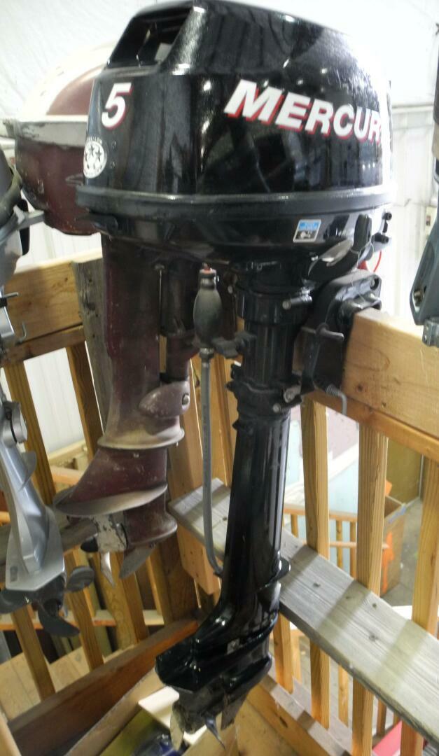 1985 Catalina Capri 22 : Barkers Island Marina