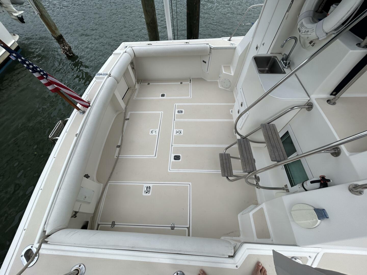 35' Albin 35 COMMAND BRIDGE for Sale | Trawlers | Conch Boat 2810883 ...