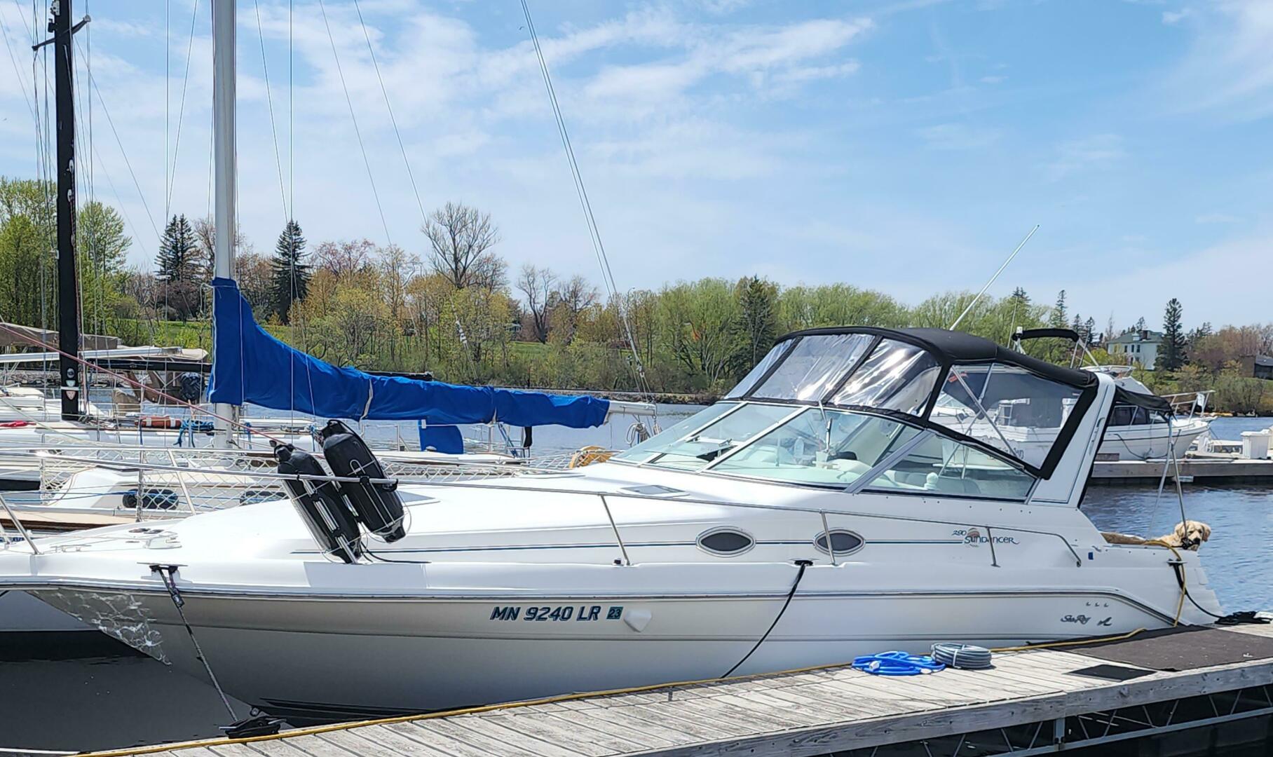 1996 Sea Ray 29 for sale in North Branch , Minnesota by Brewer Yacht Sales