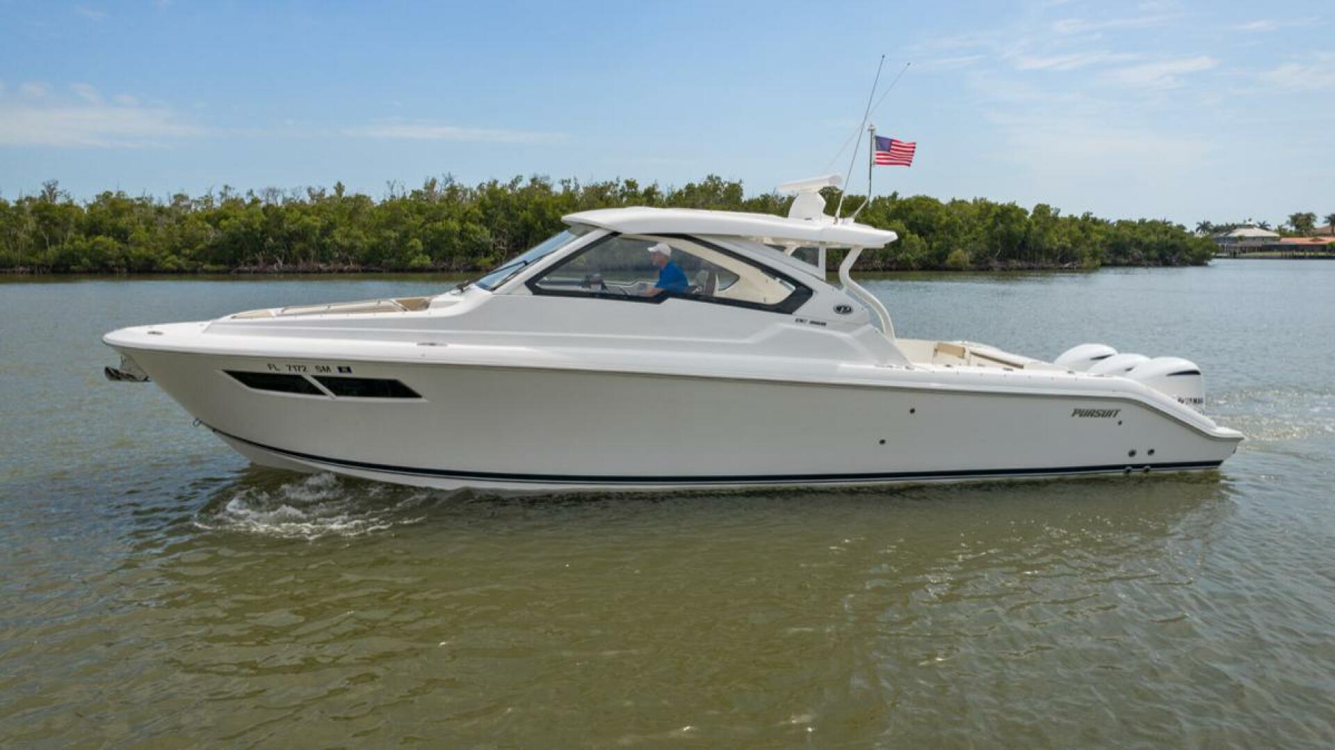 36' Pursuit DC 365 for Sale | Dual Console | Miss P 2811086 | Curtis ...