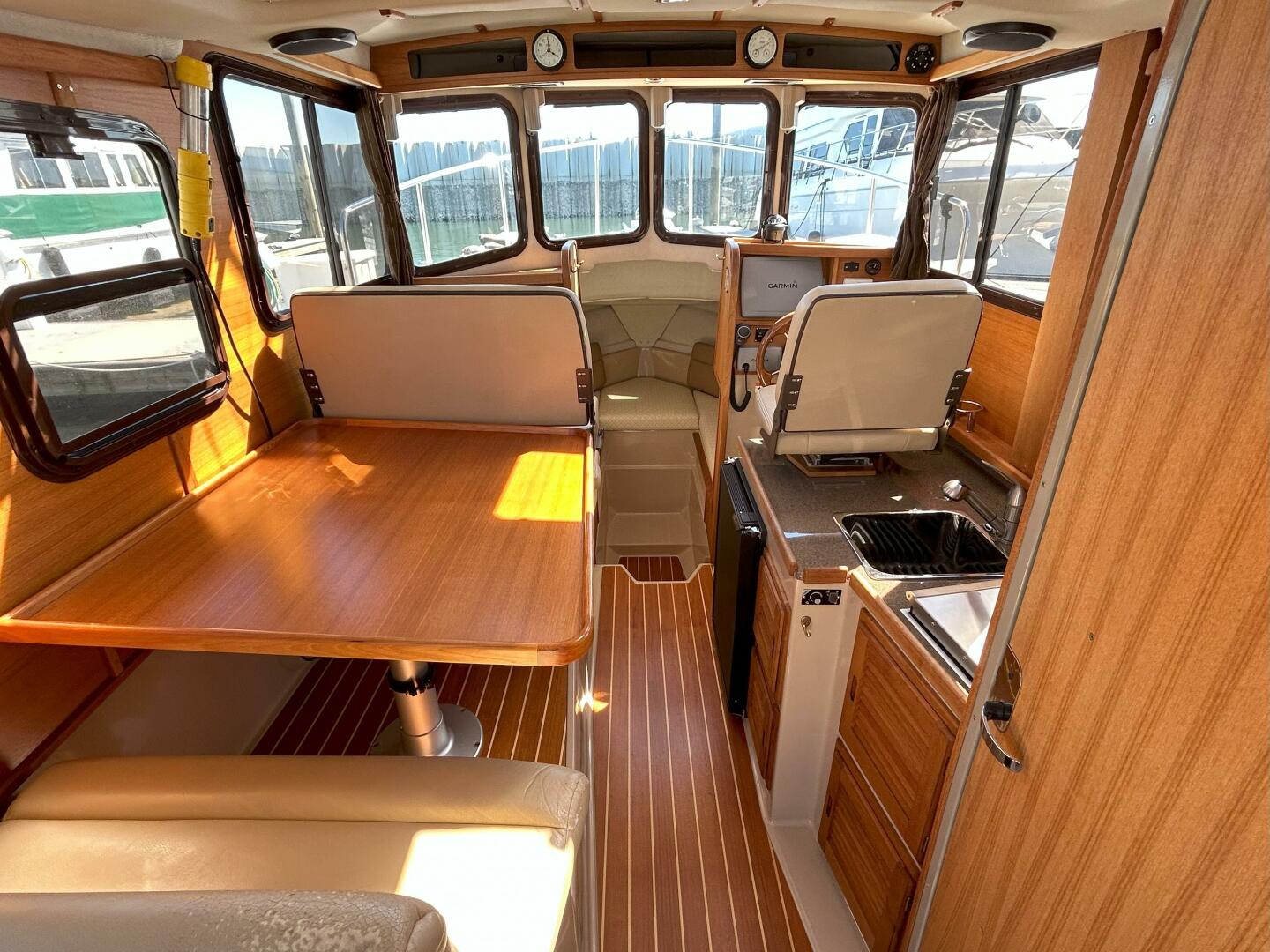 2012 Ranger Tugs R-25SC 25' Yacht For Sale | MELODY | Seattle Yachts