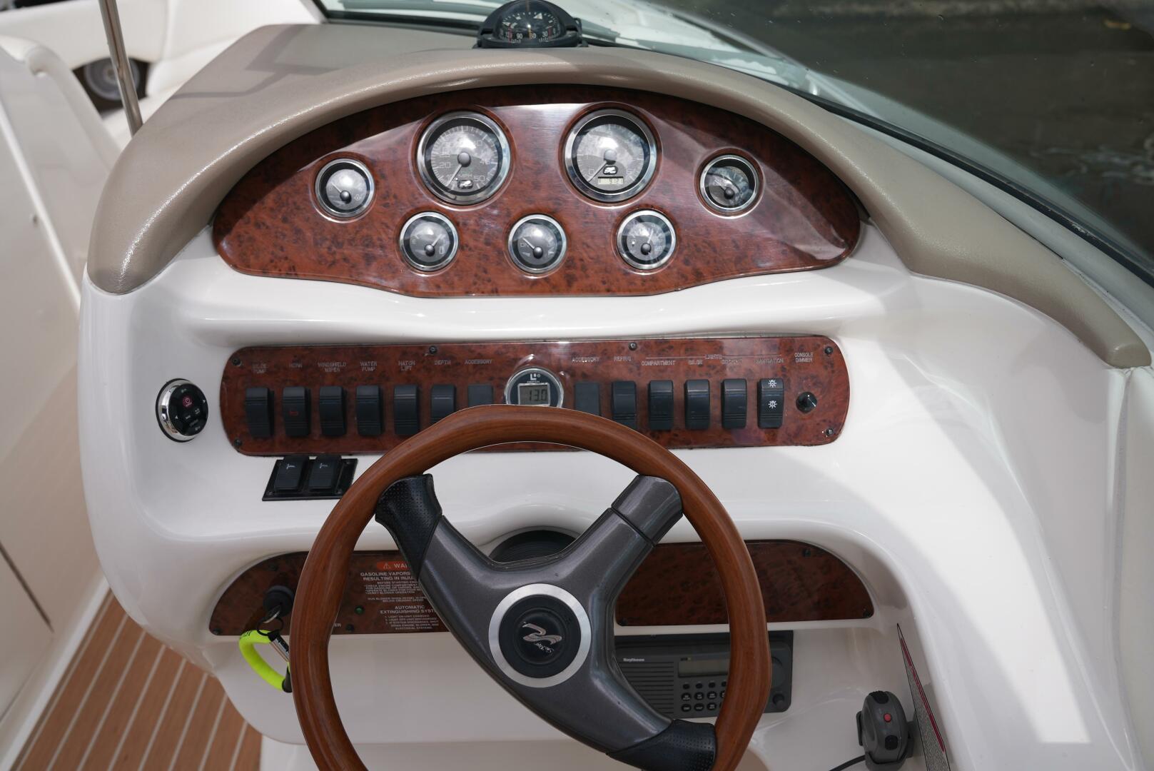 2000 Sea Ray 280 Bow Rider : Barkers Island Marina