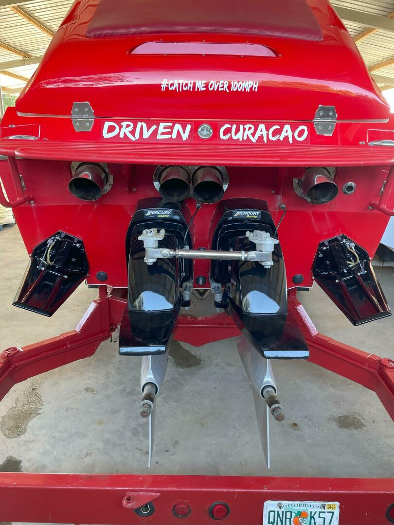 2002 Cigarette Rough Rider 46" For Sale - Merrill-Stevens Yachts