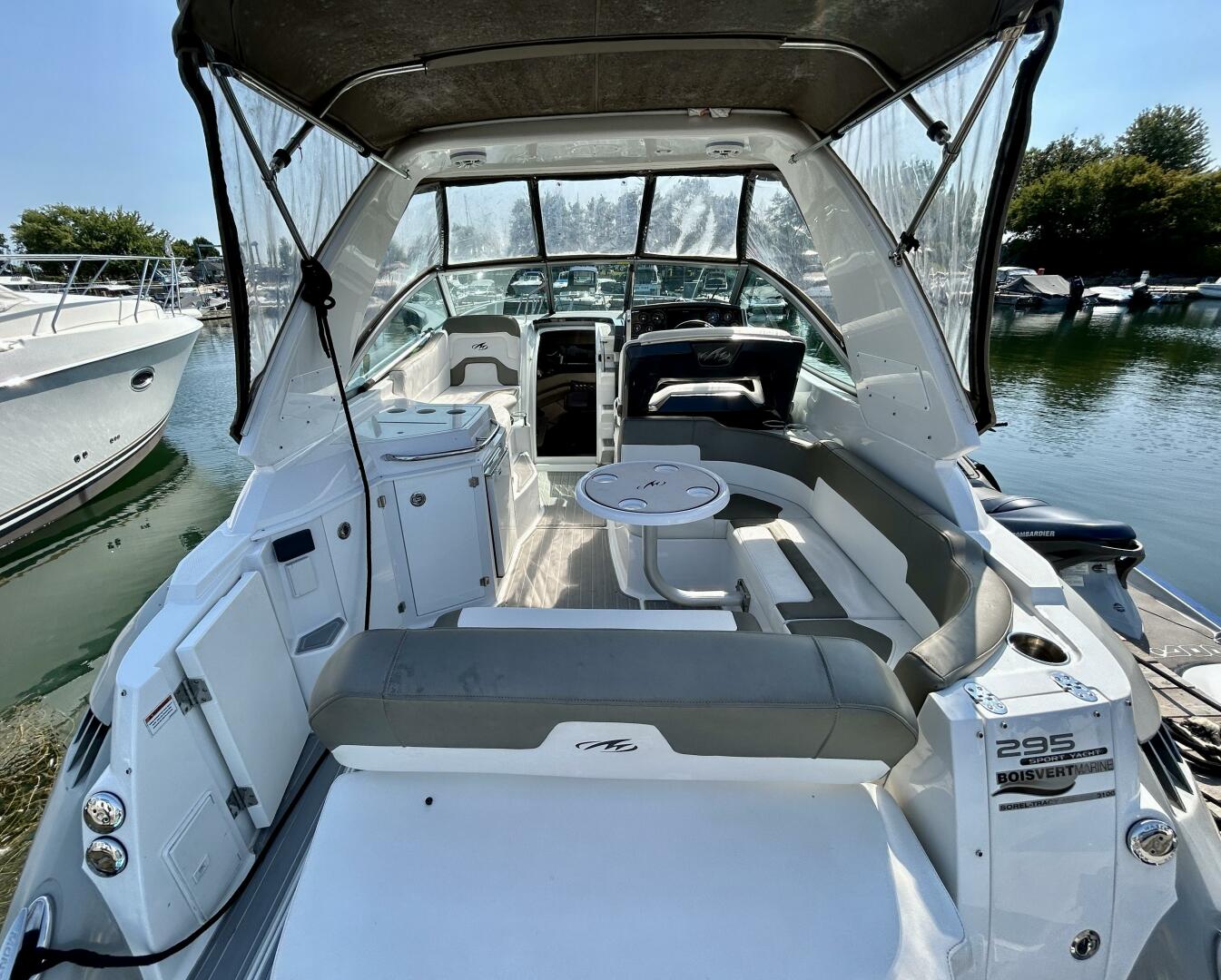 2018 Monterey 295 Sport Yacht for sale in Scarborough , Ontario by ...