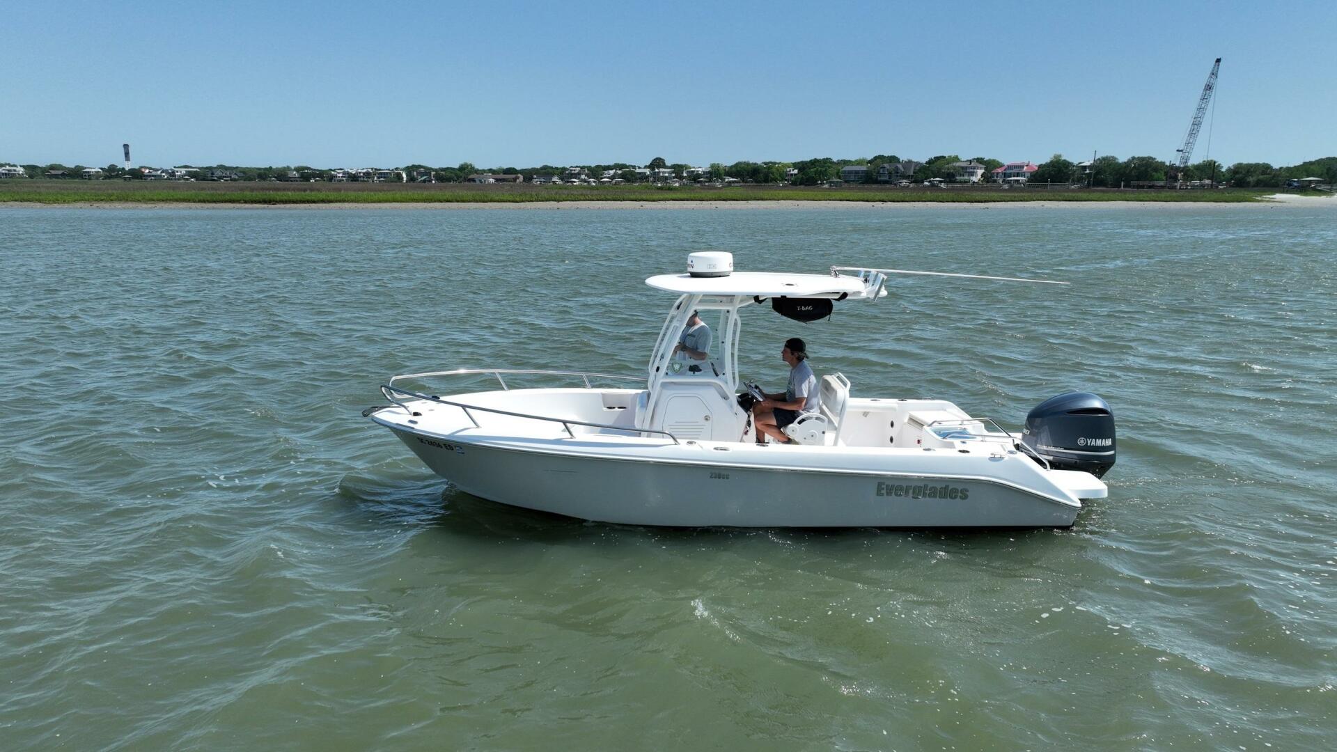 23' Everglades 230CC for Sale | Center Consoles | 2834145 | Curtis ...