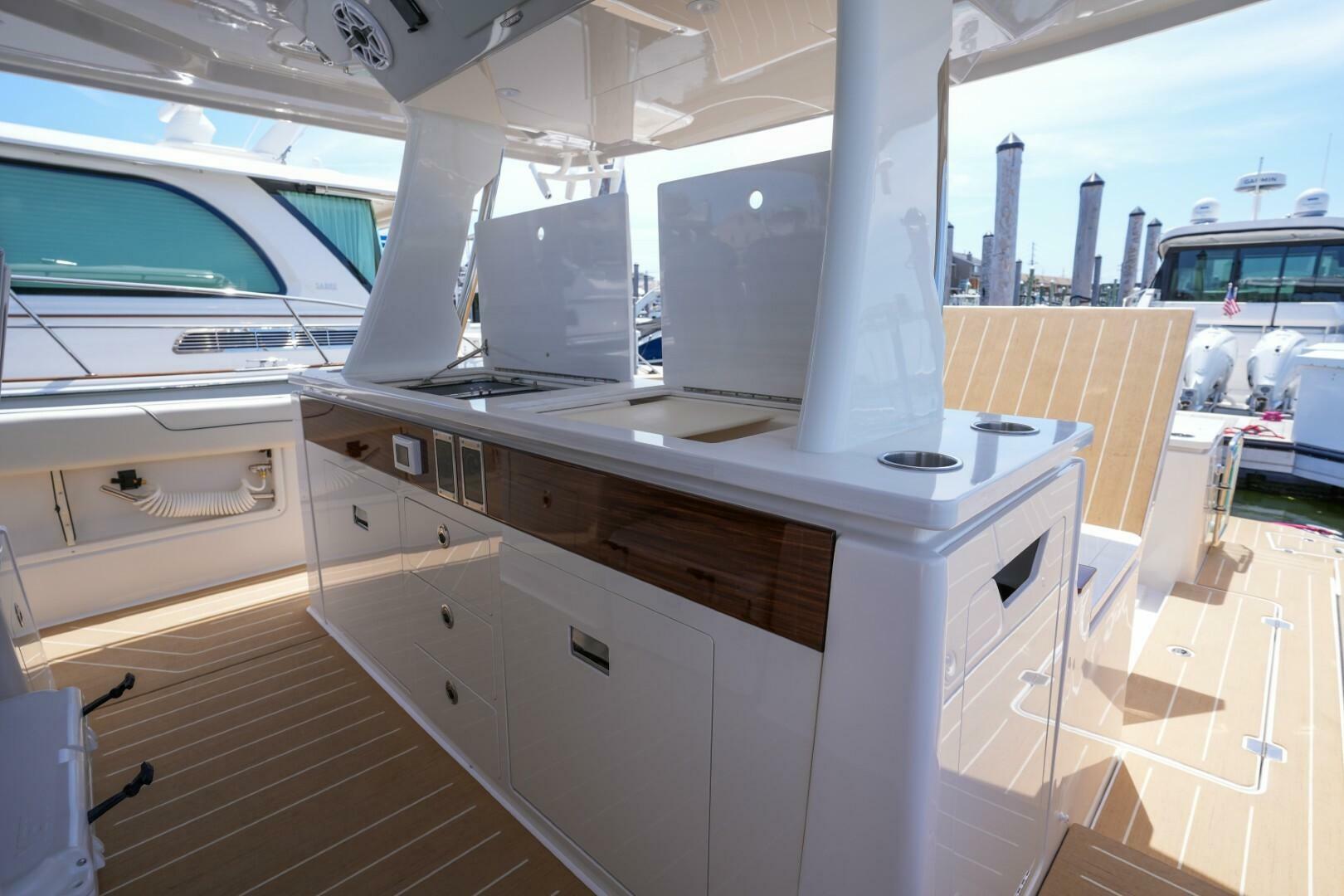 2025 Regal 43 Sav for sale