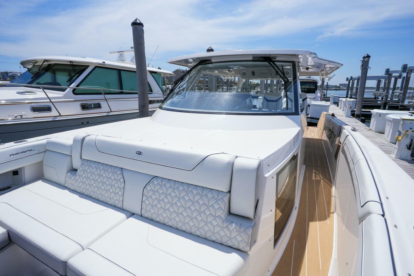 2025 Regal 43 Sav for sale