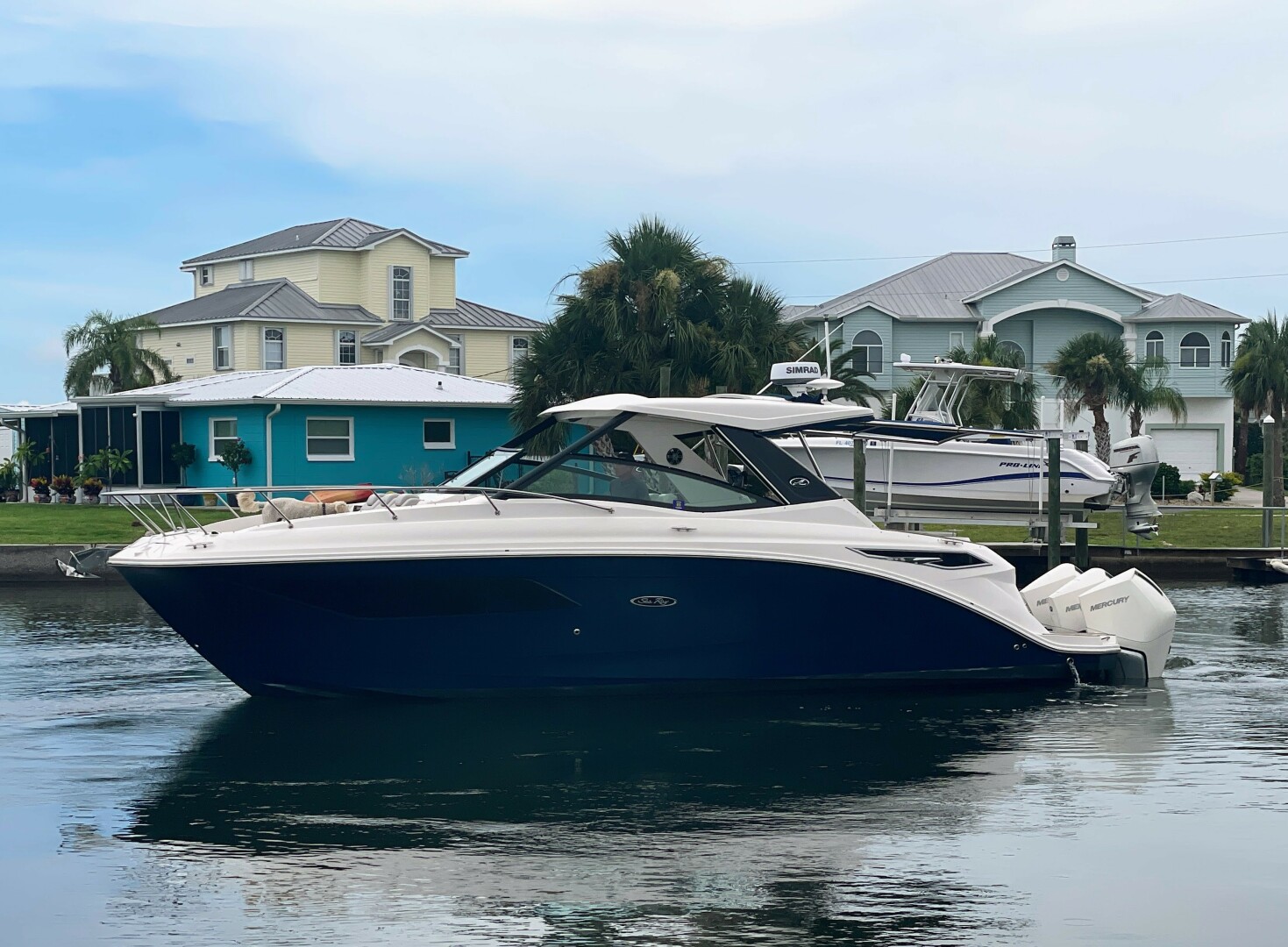 Salt and Light 2021 Sea Ray 320 DA-OB for sale in Hernando Beach ...
