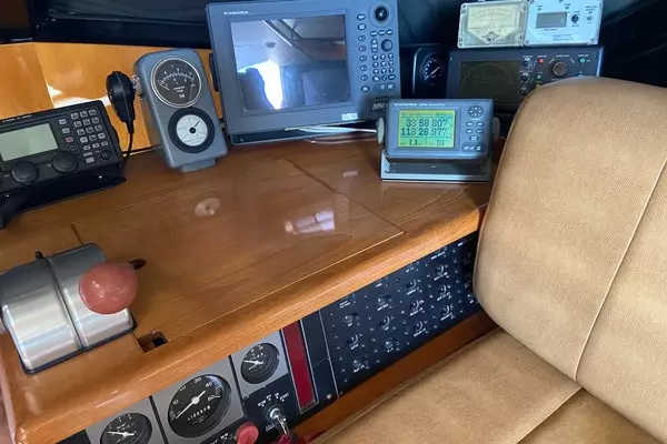1998 Dashew Kelly Archer 78' Yacht For Sale | BEOWULF | Seattle Yachts