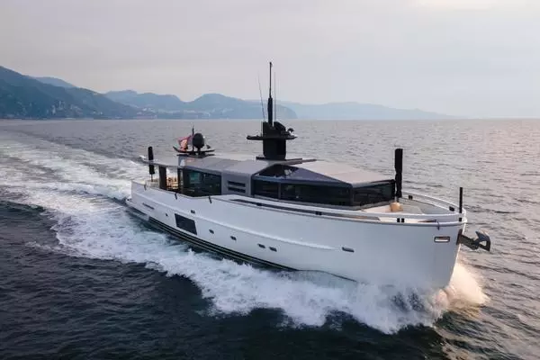 MOTEK 2022 Arcadia 85 ft Motor Yachts by Ed Dickinson