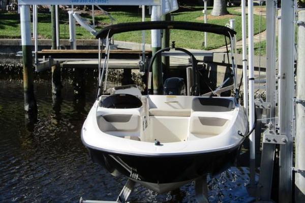16ft 2017 Bayliner Yacht For Sale Stamp Yacht Sales