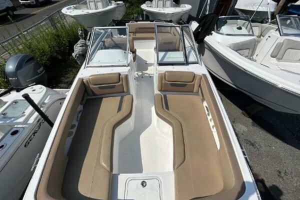 23ft 2020 Hurricane Yacht For Sale Wave Yacht Sales