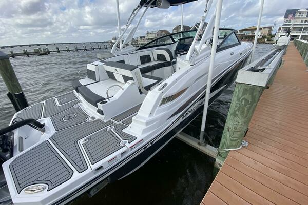2022 Monterey M 65 26 ft Bowrider by Brian Marangi