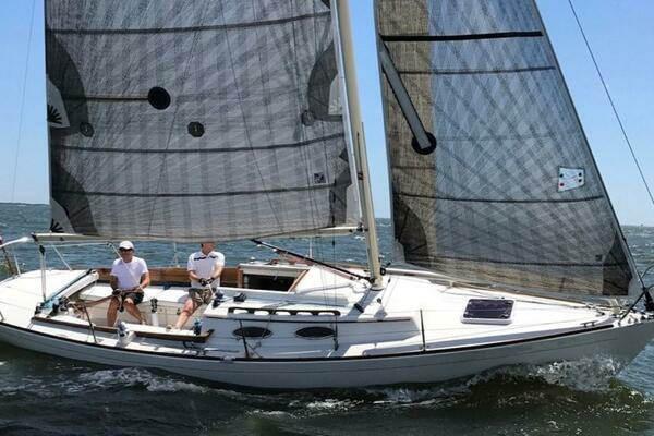 2005 Alerion Express 28 28 ft Cruiser-Racer for sale