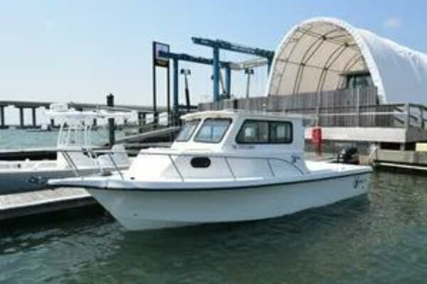 EXPAT 2015 C-Hawk 25 SPORTCABIN X 25 ft Pilothouse for sale
