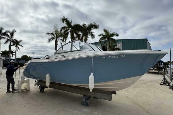 22ft 2023 Cobia Yacht For Sale Pier 1 Marine Brokerage