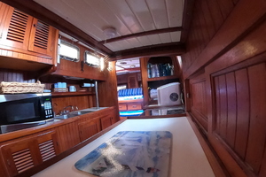 47' Vagabond Bluewater for Sale | Sloop | Buy The Book 2777734 | Curtis ...