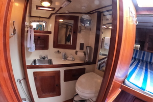47' Vagabond Bluewater for Sale | Sloop | Buy The Book 2777734 | Curtis ...