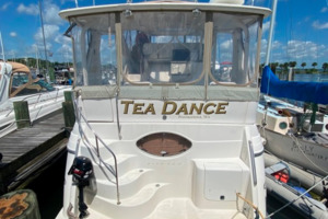 41' Maxum 4100 SCA for Sale | Motor Yachts | Tea Dance 2784307 | Curtis ...