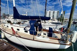 33' Cape Dory 33 for Sale | Cruisers | Edelweiss 2792122 | Curtis Stokes Yacht Brokerage